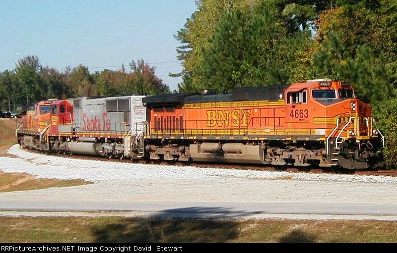 BNSF 4663